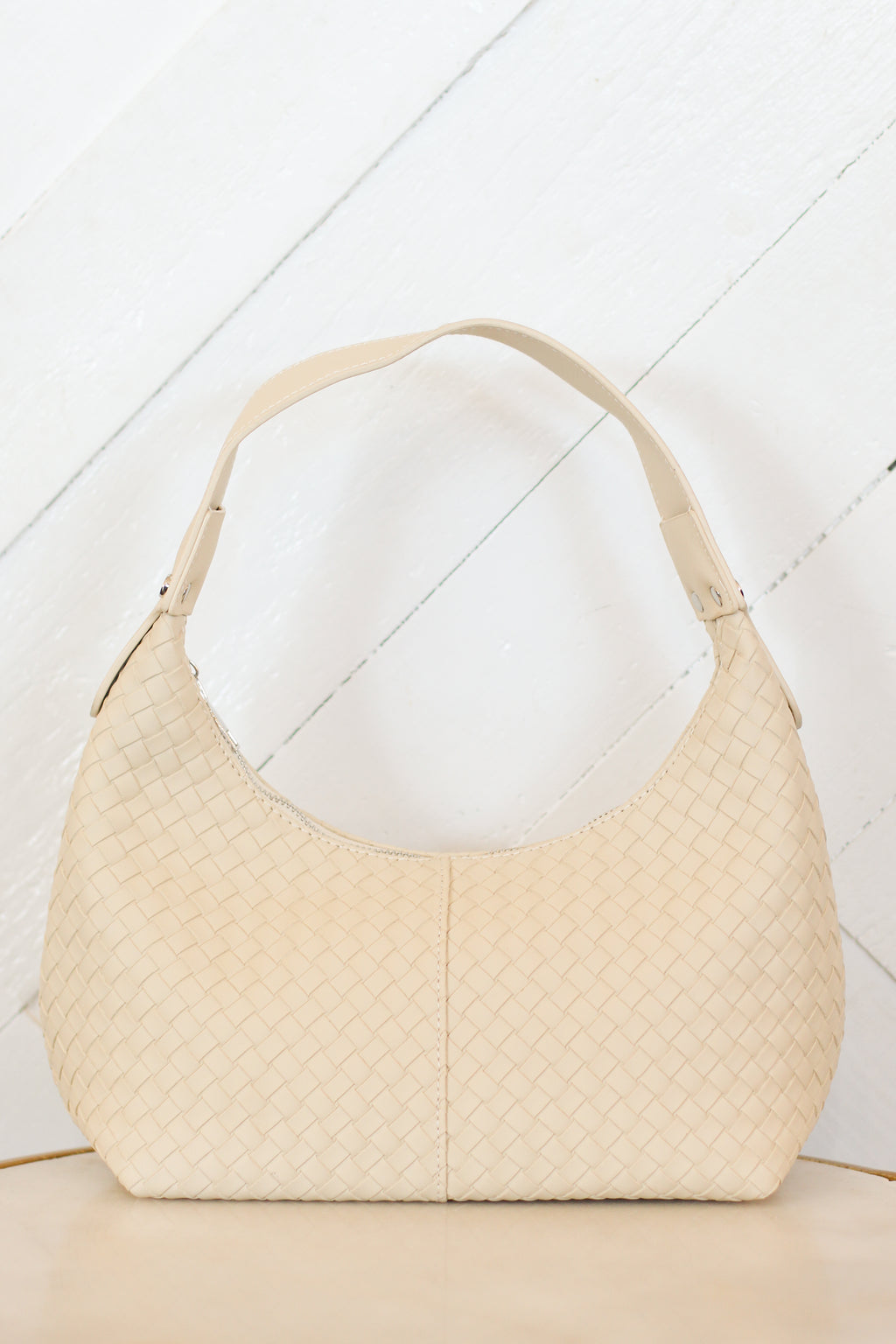 Cutest Woven Handbag – Cara's Boutique